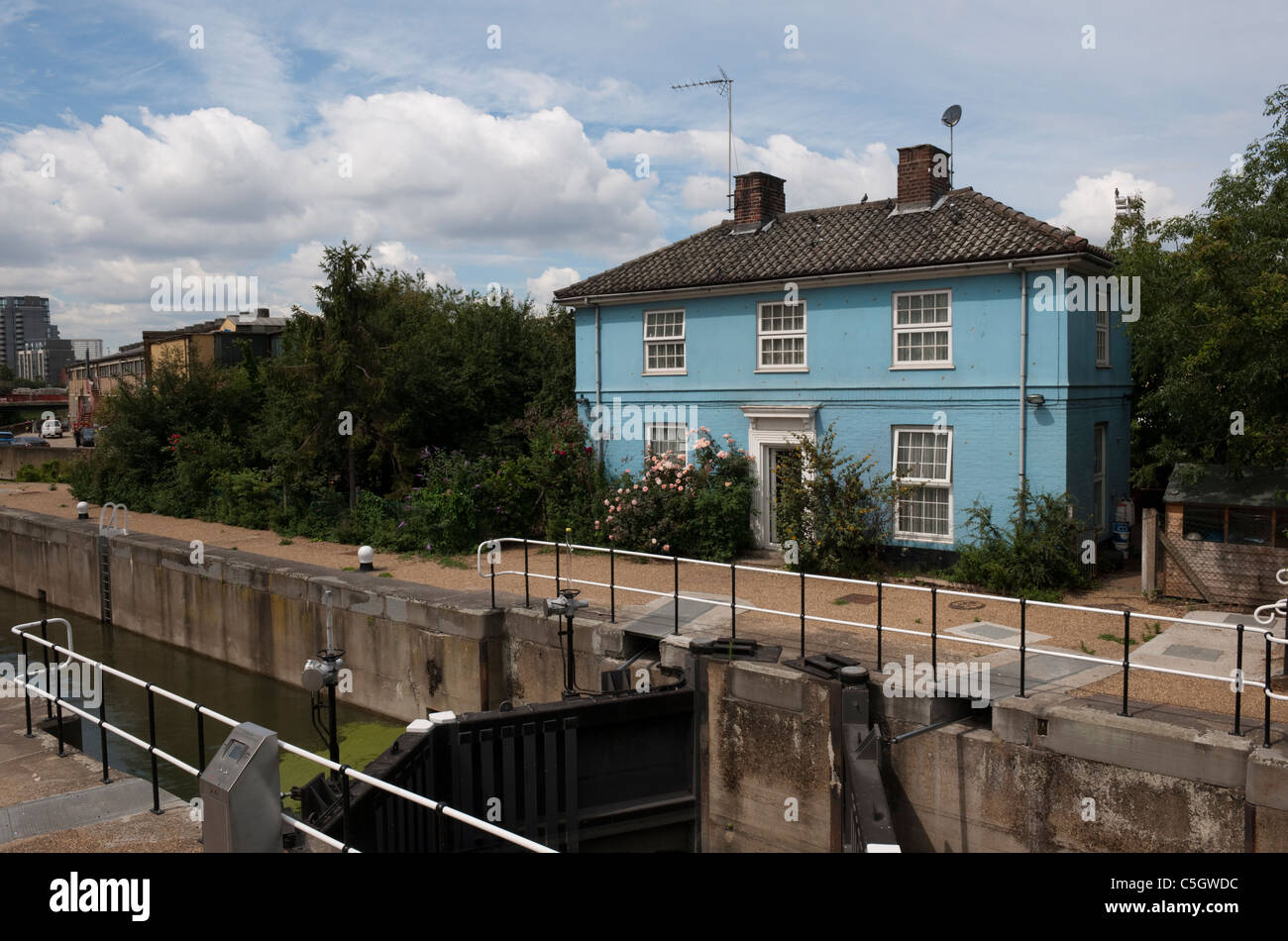 City Mill Lock Keepers Cottage -1 Stock Photo - Alamy