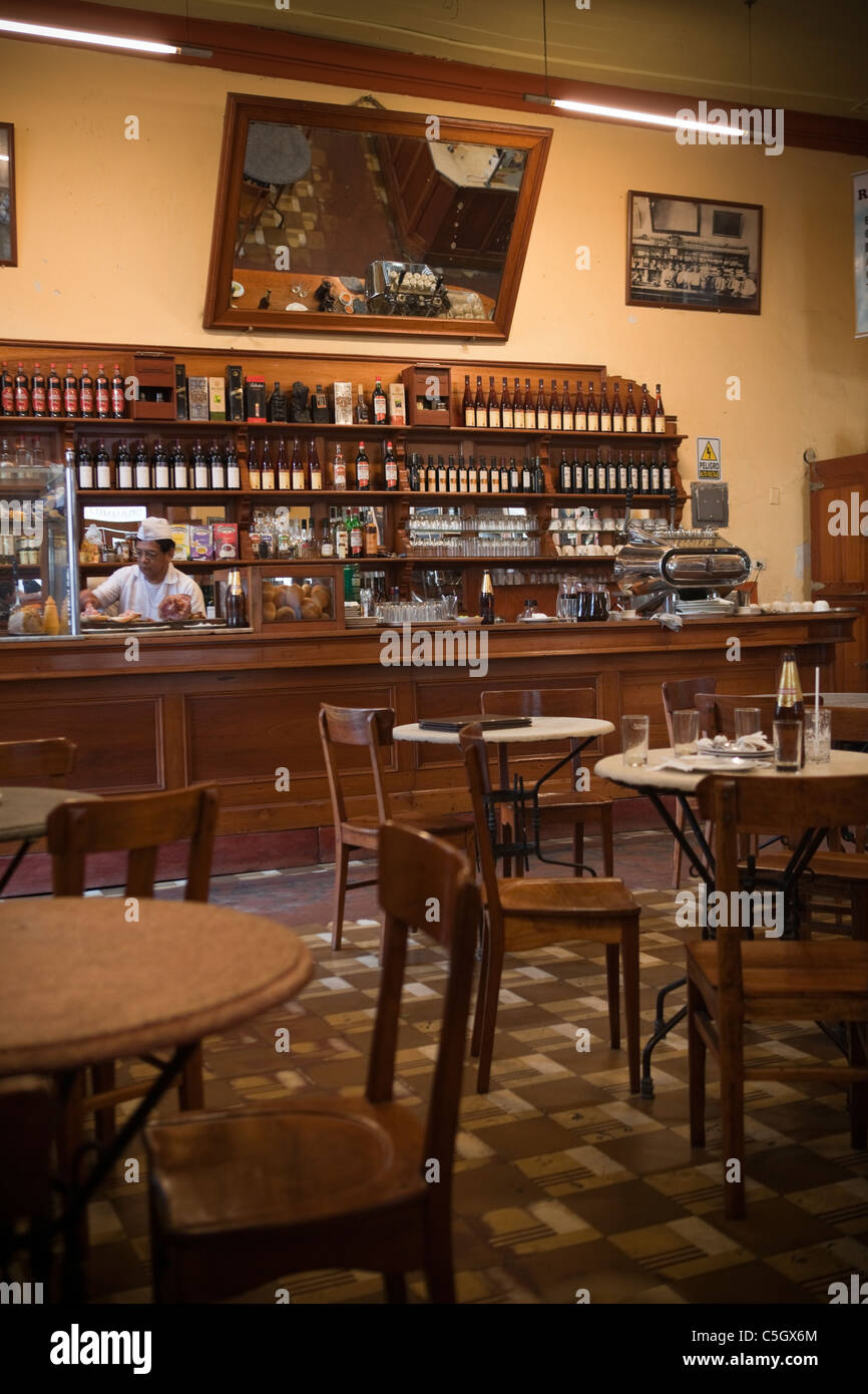 Lima peru bar hi-res stock photography and images - Alamy