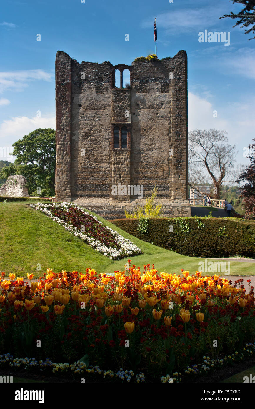 The castle keep guildford hi-res stock photography and images - Alamy
