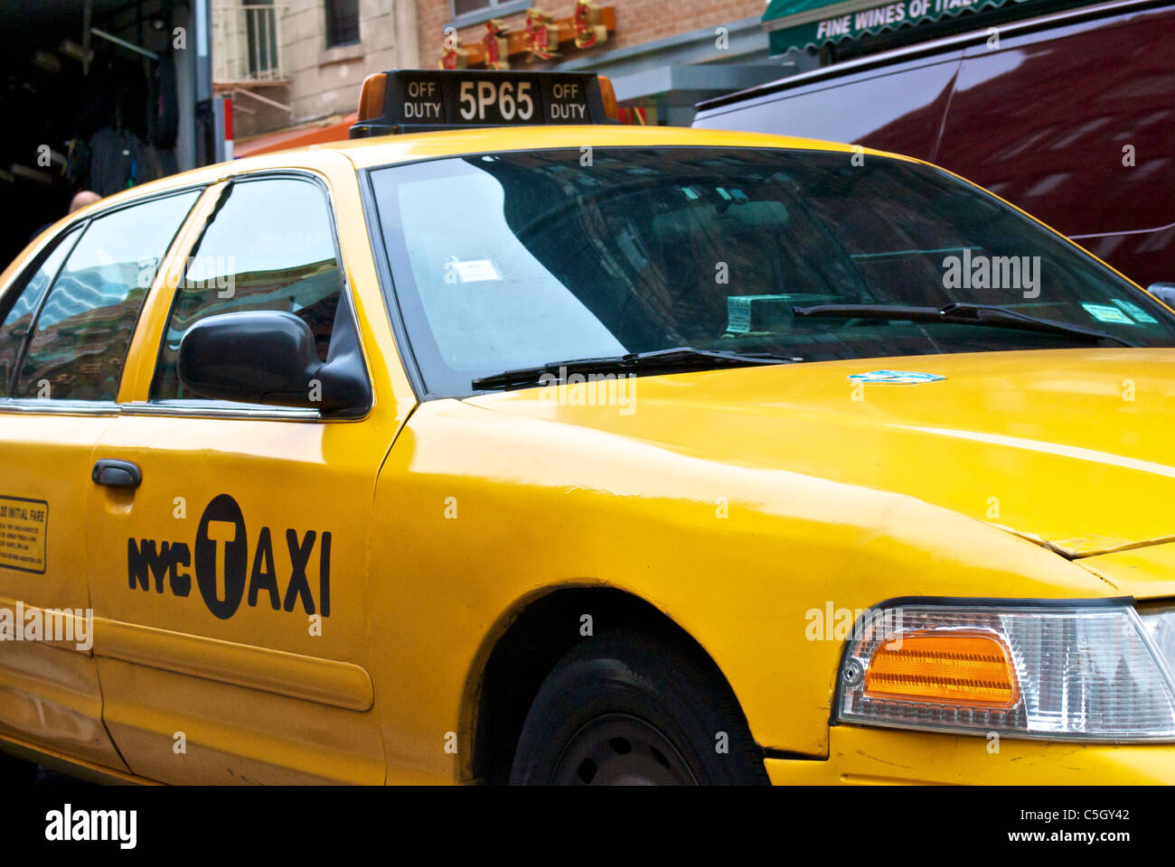 Nyc taxy hi-res stock photography and images - Alamy