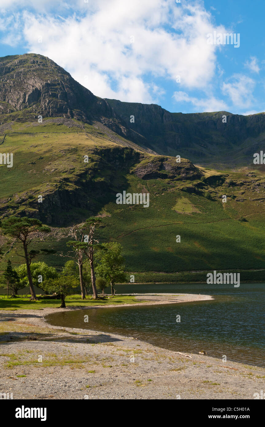 Fleetwith pike at lake buttermere hi-res stock photography and images ...