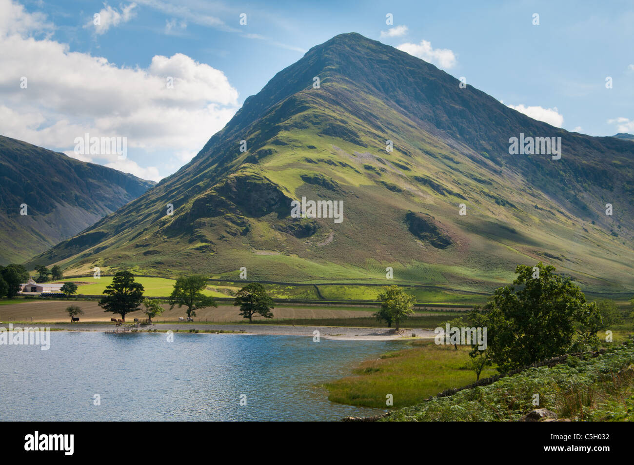 Fleetwith pike buttermere hi-res stock photography and images - Alamy