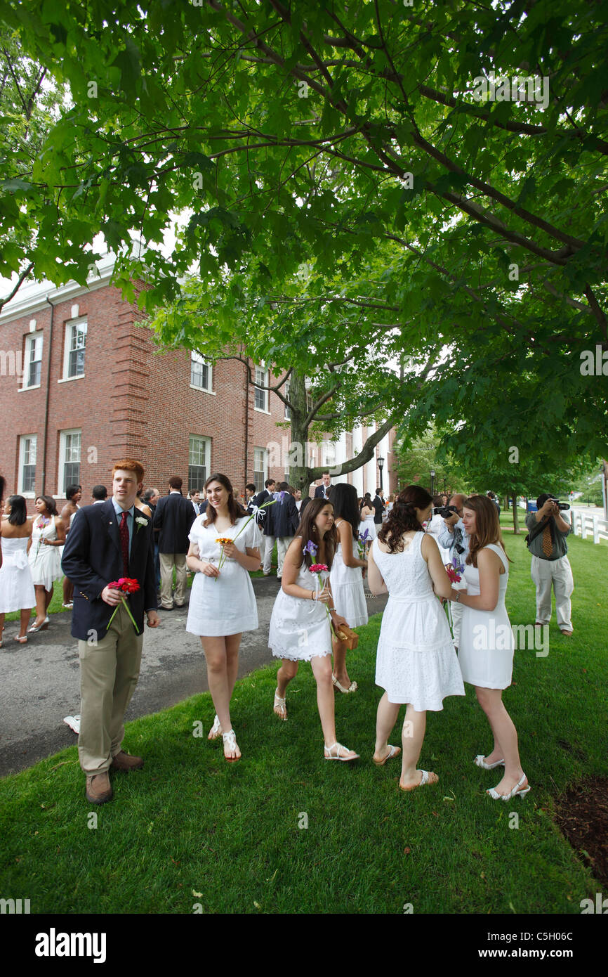 American High School Student Graduation Stock Photo Alamy american-high-school-student-graduation-stock-photo-alamy