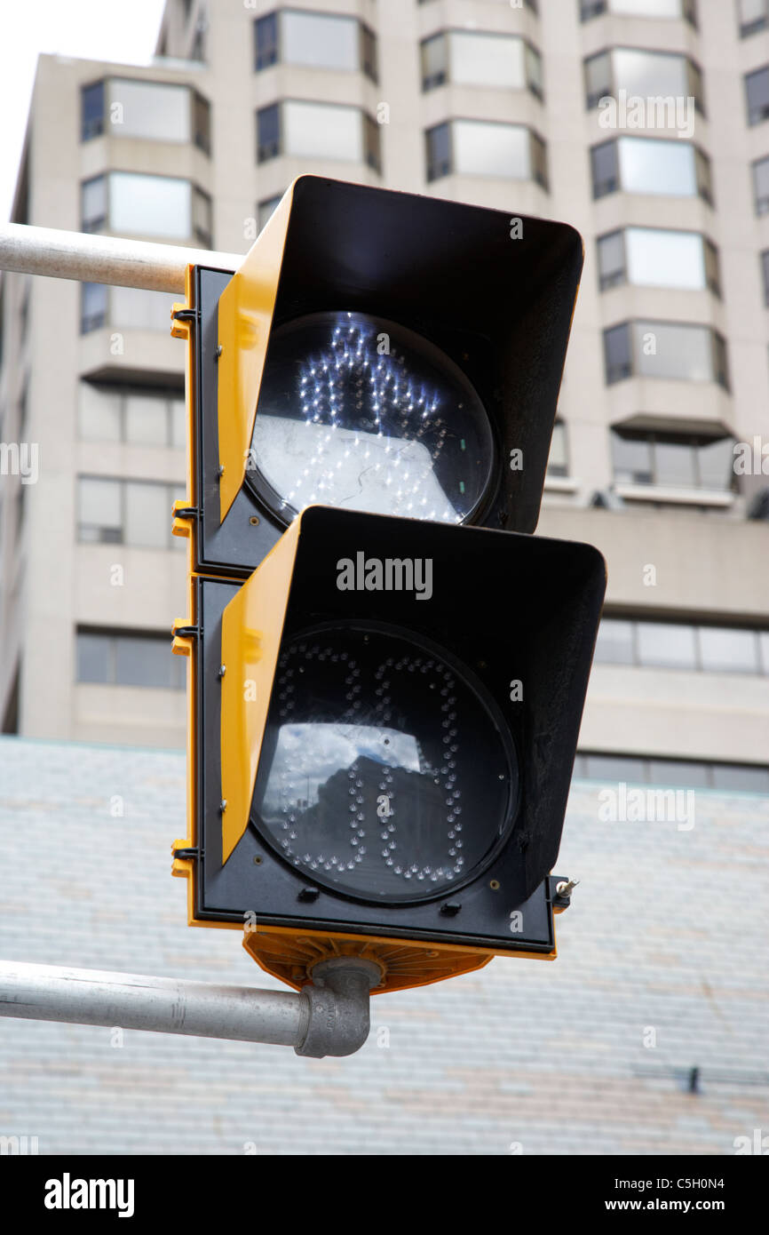 Toronto pedestrian crossing hi-res stock photography and images - Alamy
