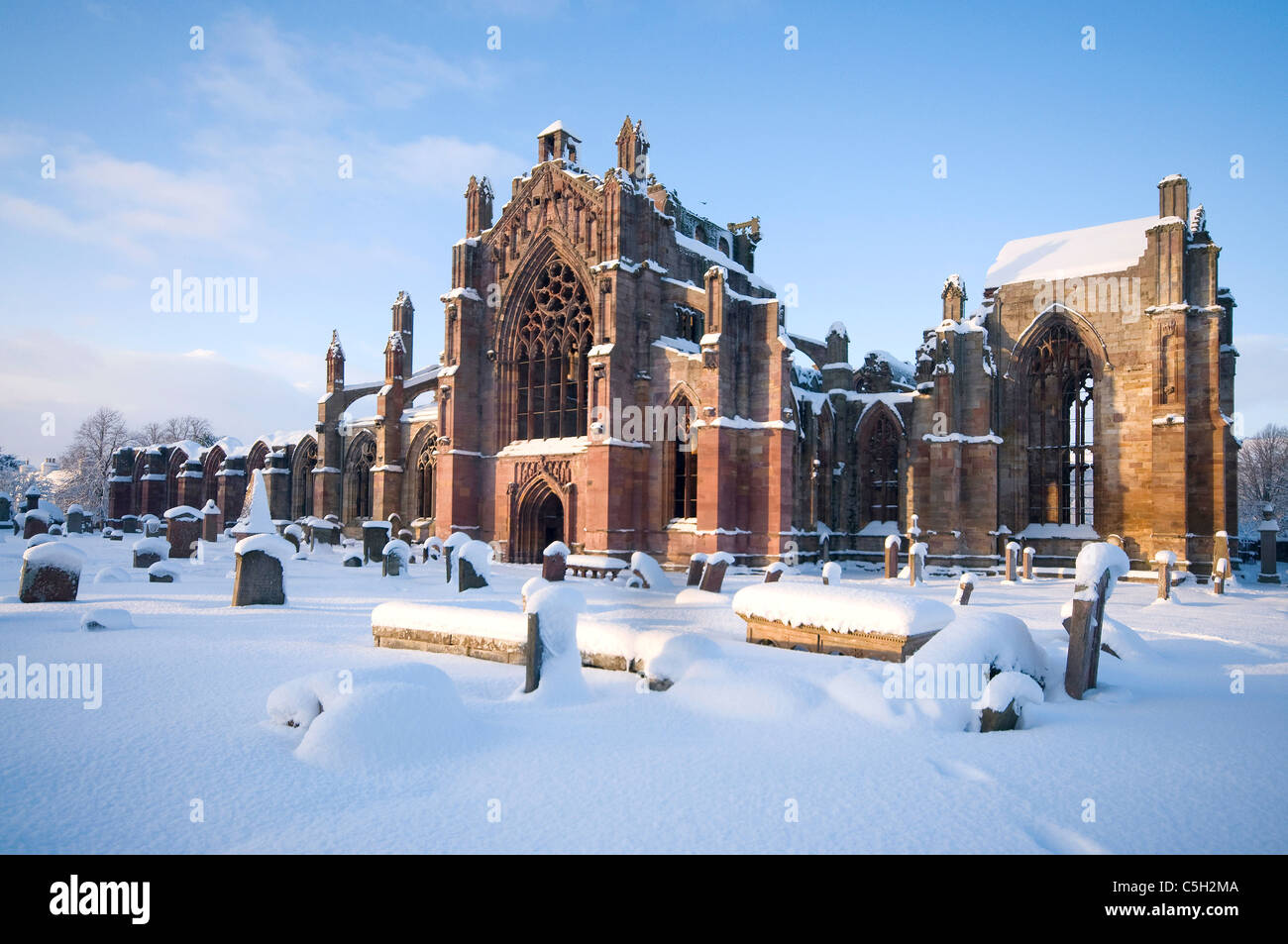 Melrose abbey hi-res stock photography and images - Alamy