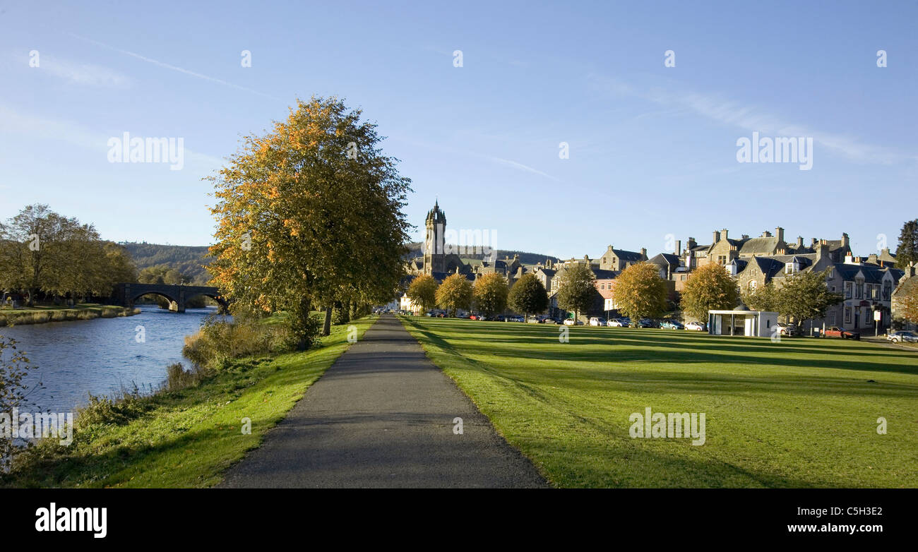 Peebles scotland town river tweed hi-res stock photography and images ...