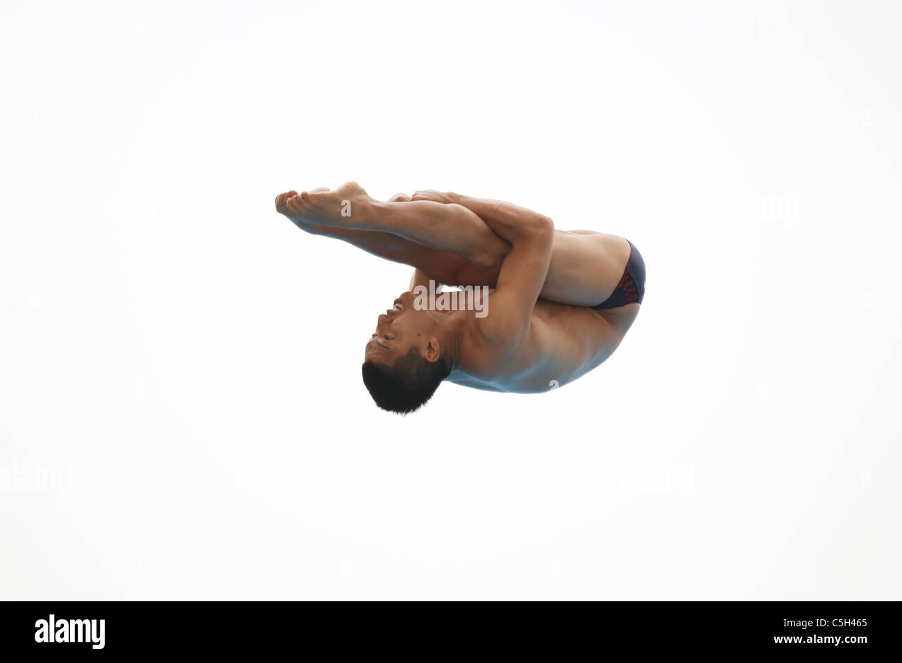 Ken Terauchi (JPN) diving for 14th FINA World Championships Shanghai ...