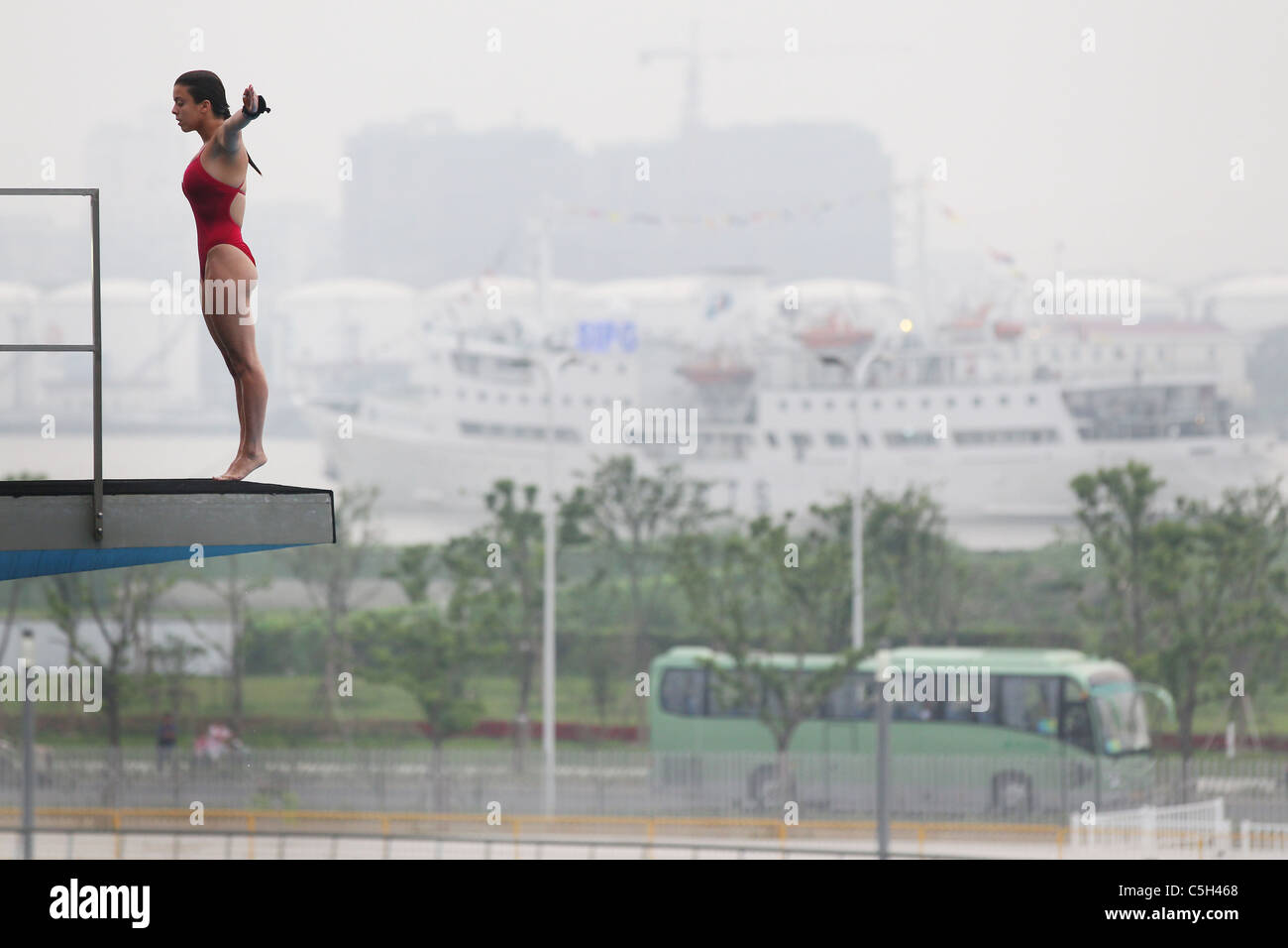 Womens 10m platform final hi-res stock photography and images - Alamy