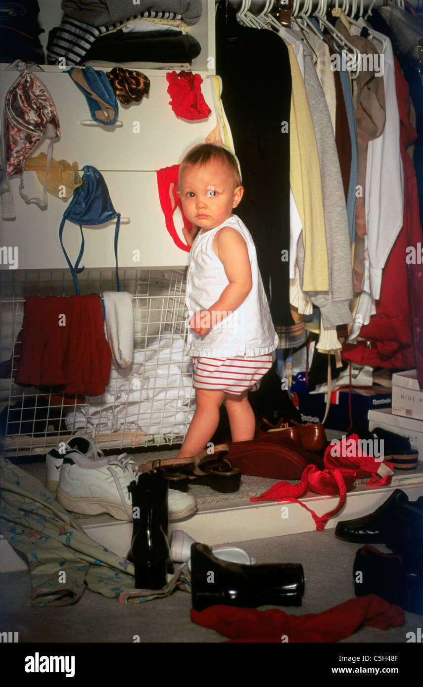 Messy clothing closet hi-res stock photography and images - Alamy