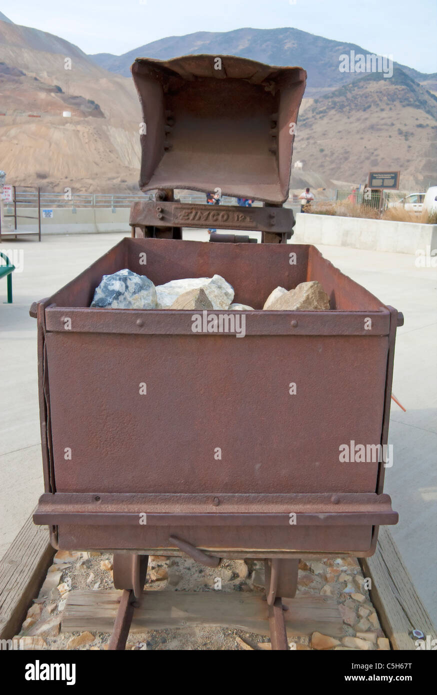 Shovel loader 1st device able hi-res stock photography and images - Alamy