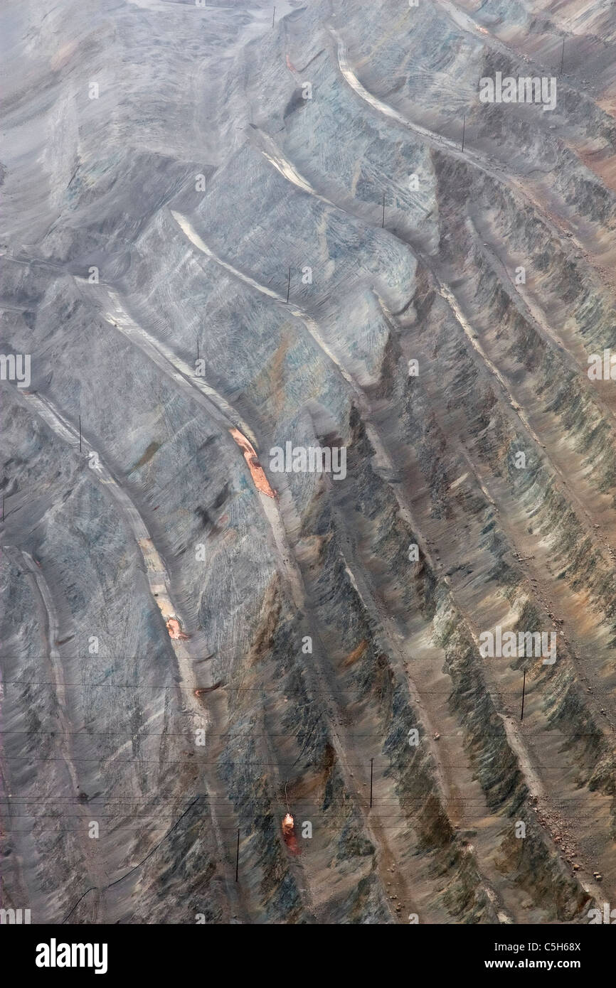 The Bingham Canyon Mine, or Kennecott Copper Mine, in Salt Lake City ...