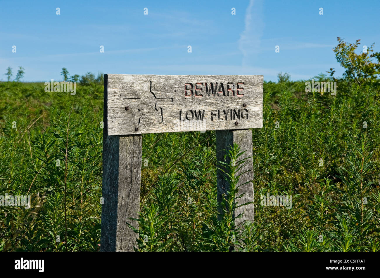 Warning low flying aircraft hi-res stock photography and images - Alamy