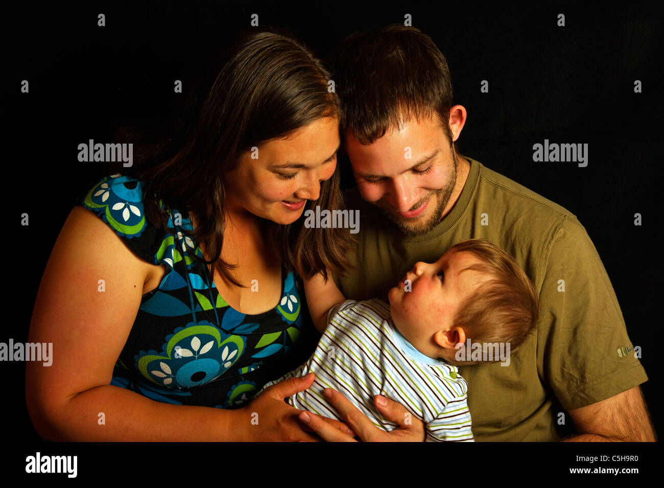 Father mother son looking hi-res stock photography and images - Alamy