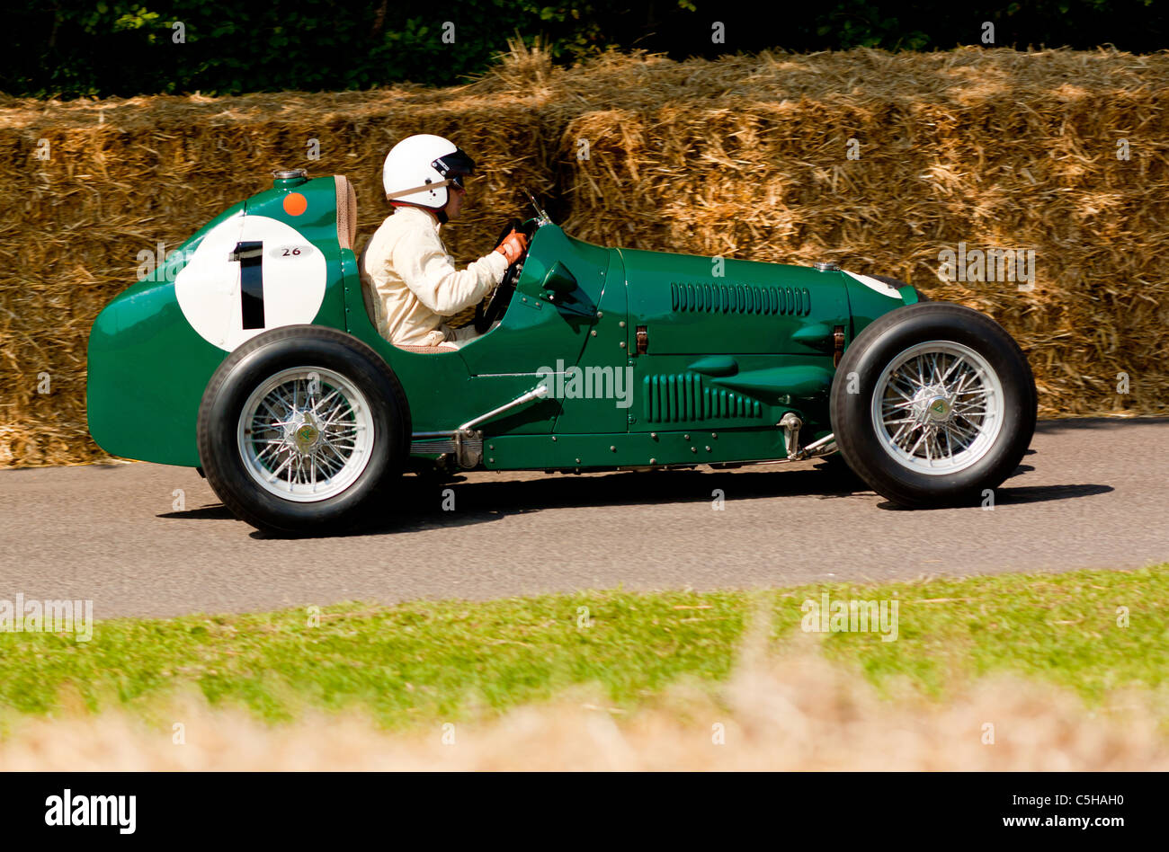 Vintage pre war race car hi-res stock photography and images - Alamy