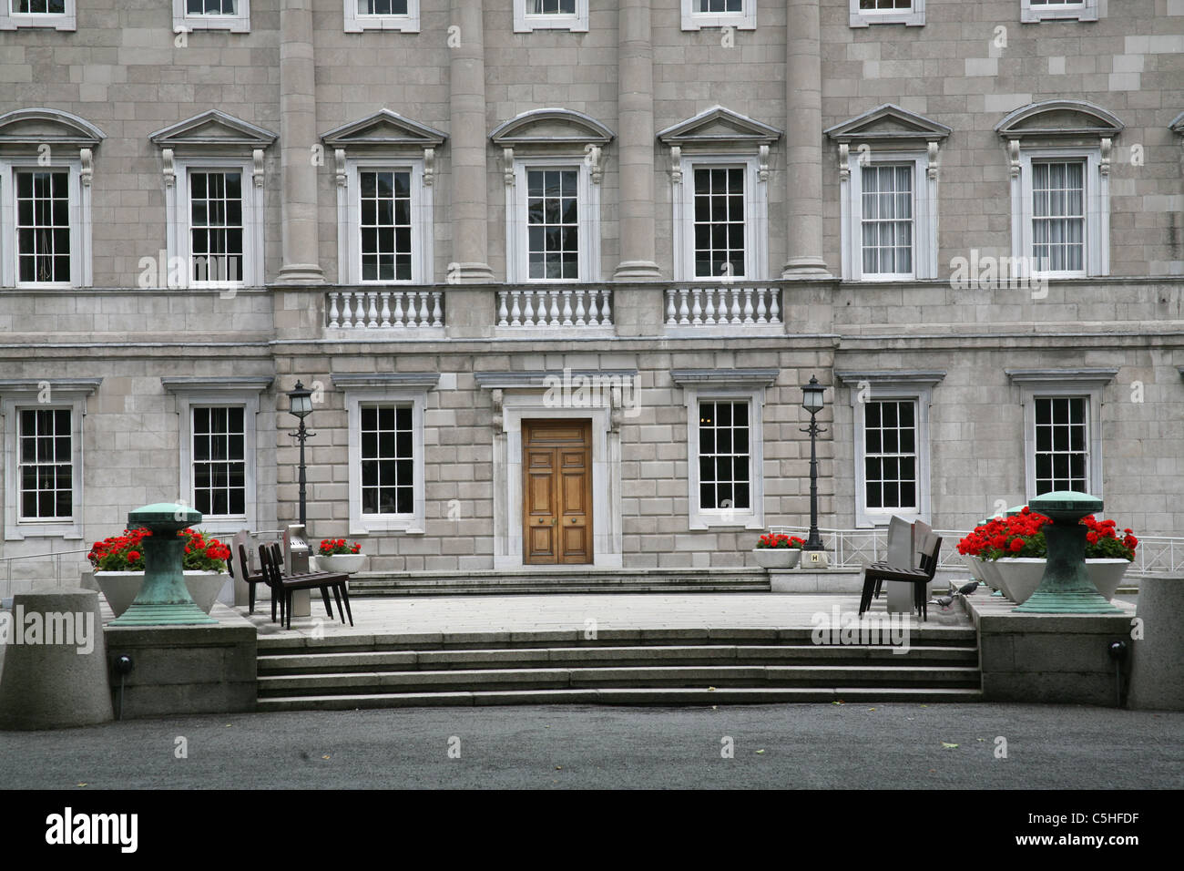 Dail eireann hi-res stock photography and images - Alamy