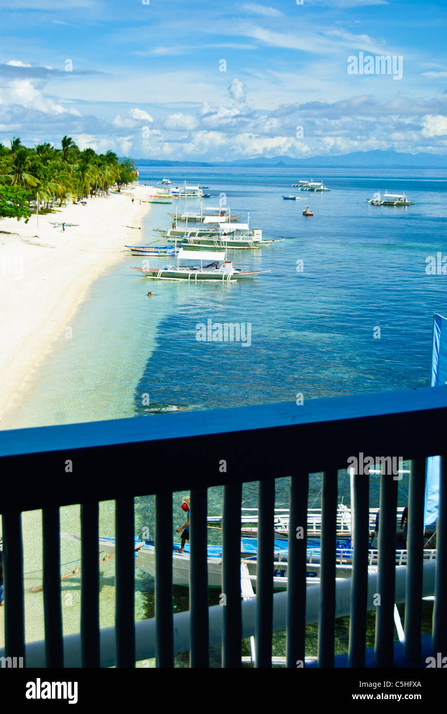 Filipino beach resort hi-res stock photography and images - Alamy