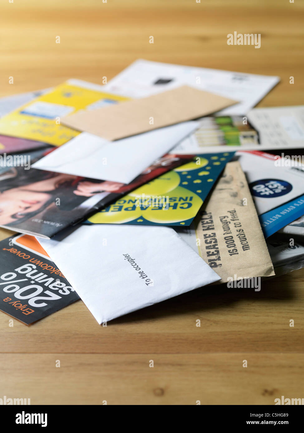 Junk mail pile hi-res stock photography and images - Alamy