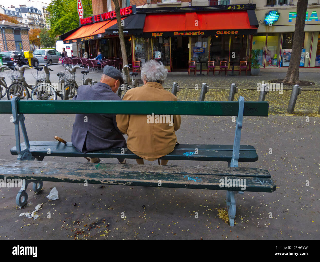 Back Street Paris High Resolution Stock Photography and Images - Alamy