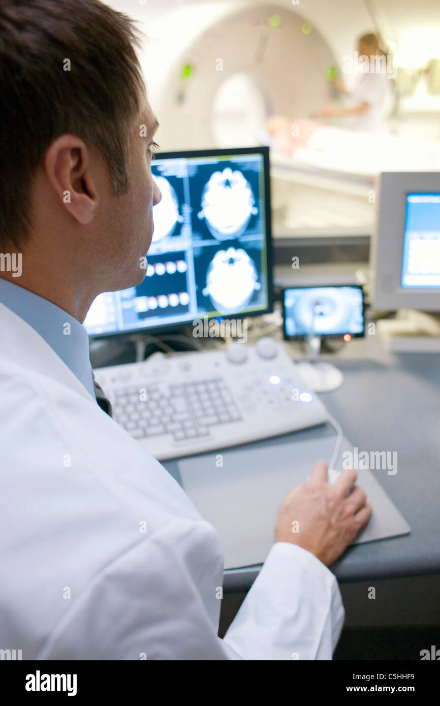 Radiographies hi-res stock photography and images - Alamy