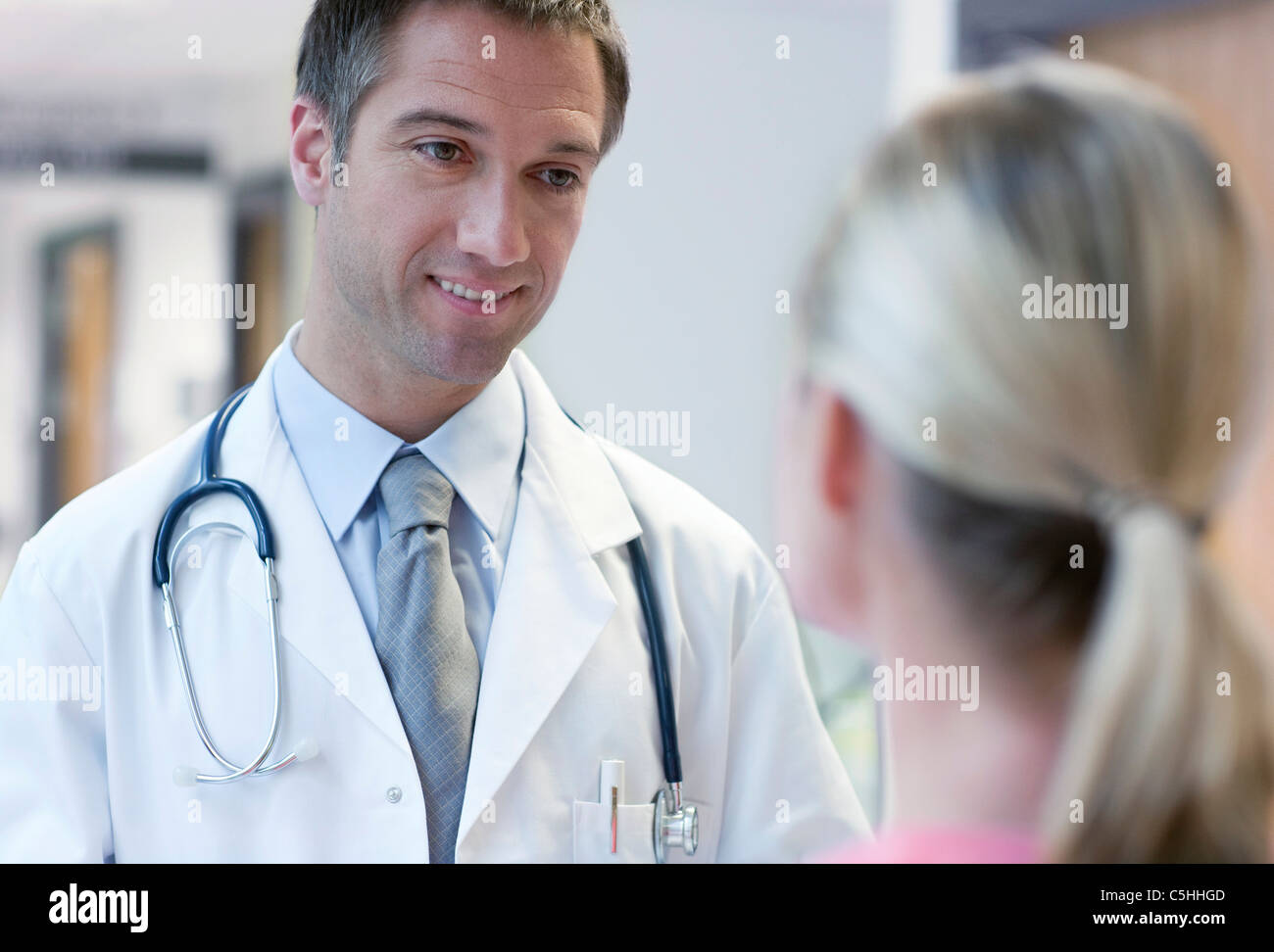 Doctor and patient Stock Photo - Alamy