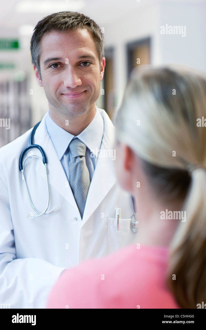 Doctor and patient Stock Photo - Alamy