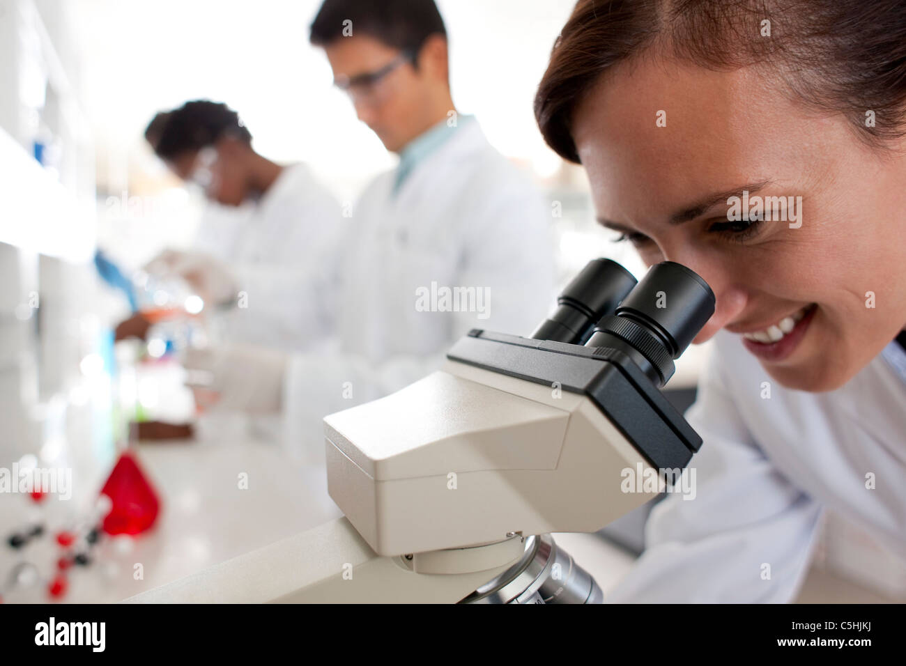 Biologist lab asian hi-res stock photography and images - Alamy
