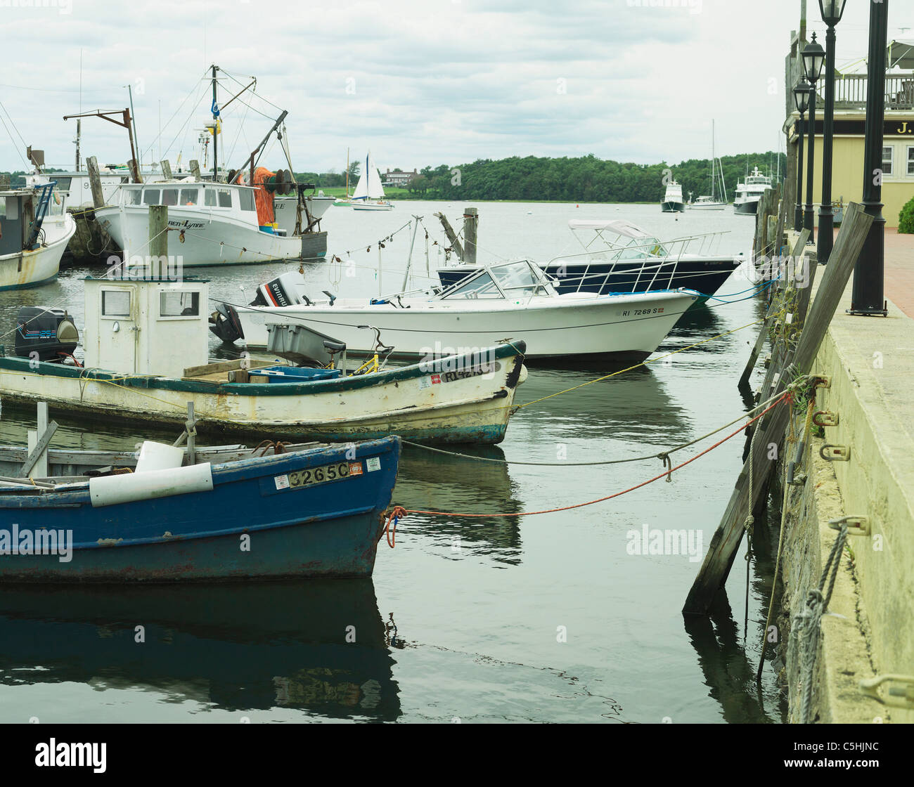 Bristol rhode island harbour hi-res stock photography and images - Alamy
