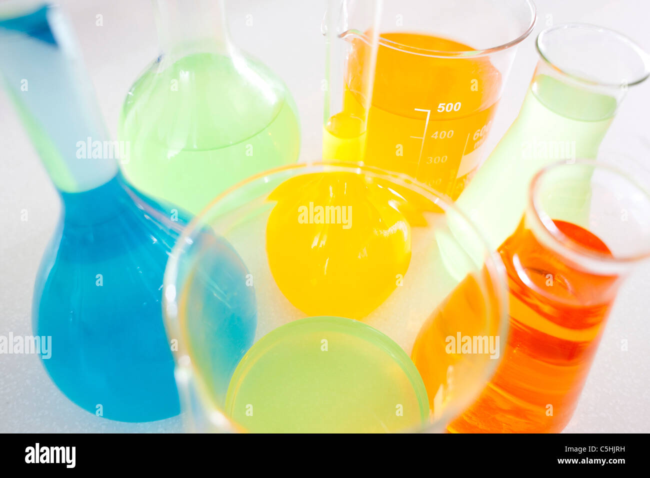 Laboratory scenes hi-res stock photography and images - Alamy