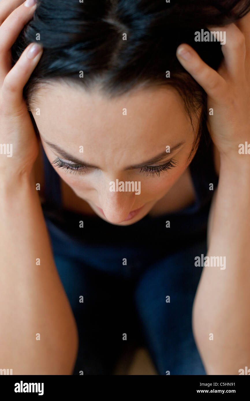 Emotion dejection despair heads down hi-res stock photography and ...