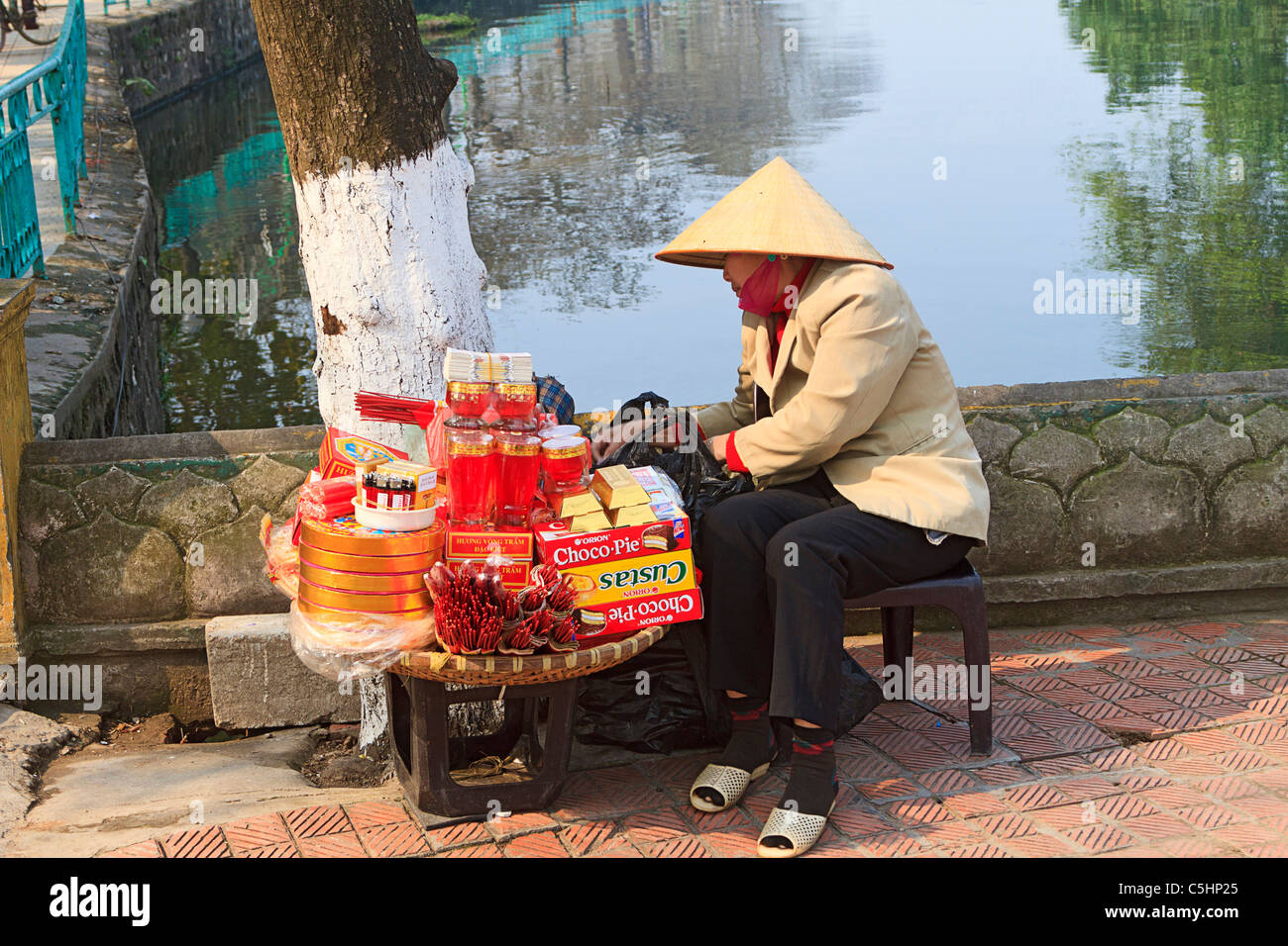 Hanoi pagodas hi-res stock photography and images - Alamy