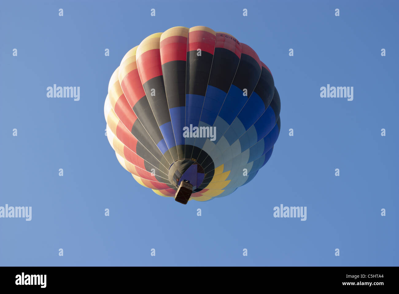 Balloon horizontal hi-res stock photography and images - Alamy