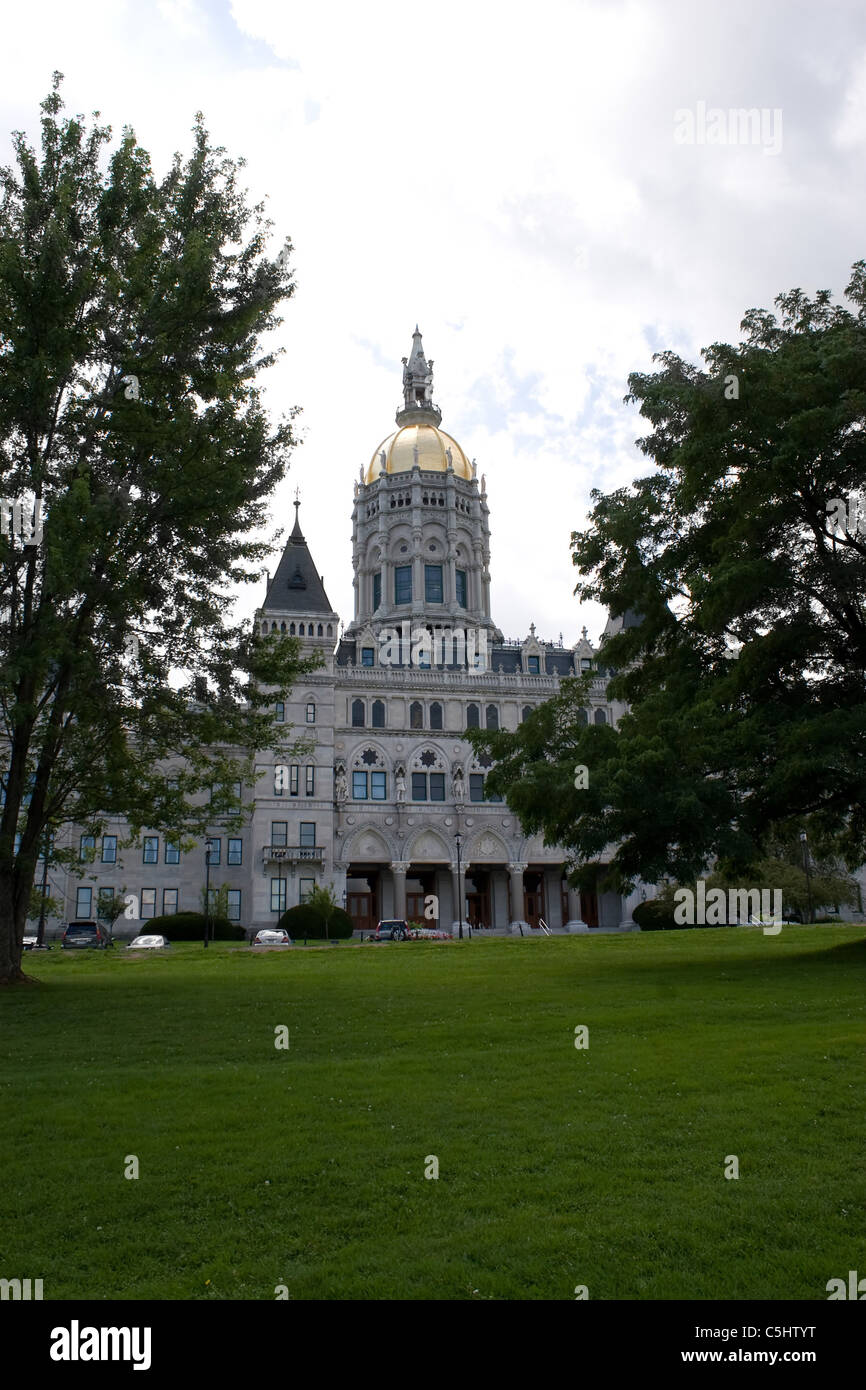 The golden domed capital building in Hartford Connecticut Stock Photo ...
