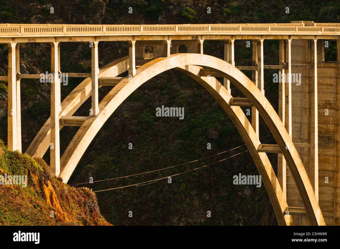 Bixby bridge on national highway 1 hi-res stock photography and images ...