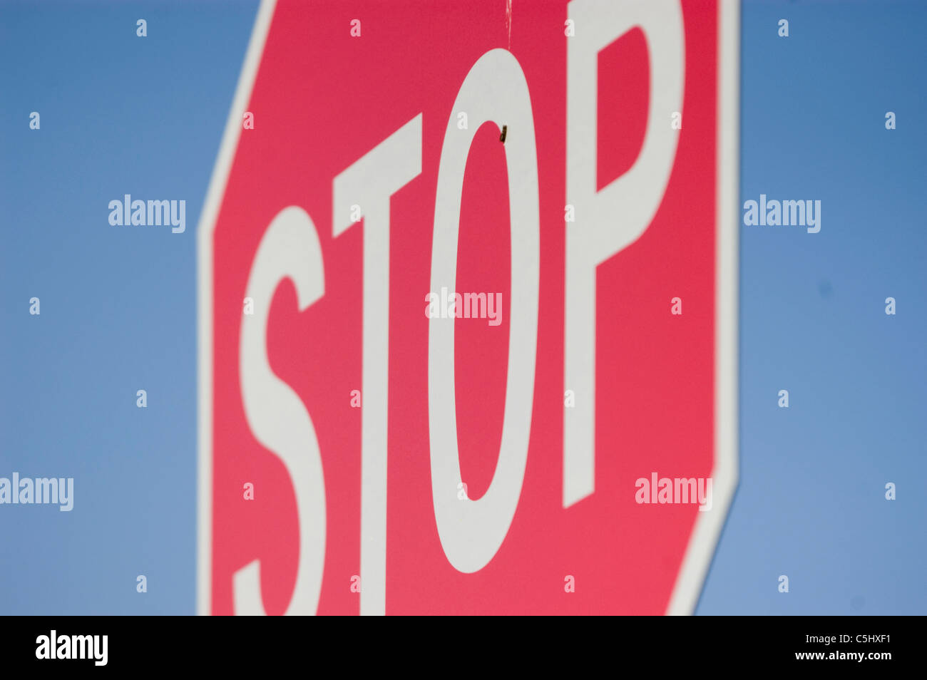 Stop sign at intersection in Morro Bay, California Stock Photo - Alamy