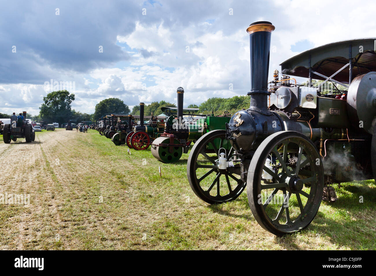 Row of traction engines at Woodcote Vintage Steam Rally, Woodcote ...
