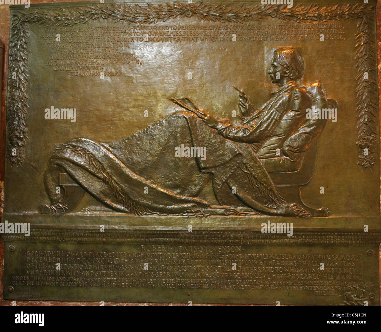 Memorial louis stevenson st giles hi-res stock photography and images ...