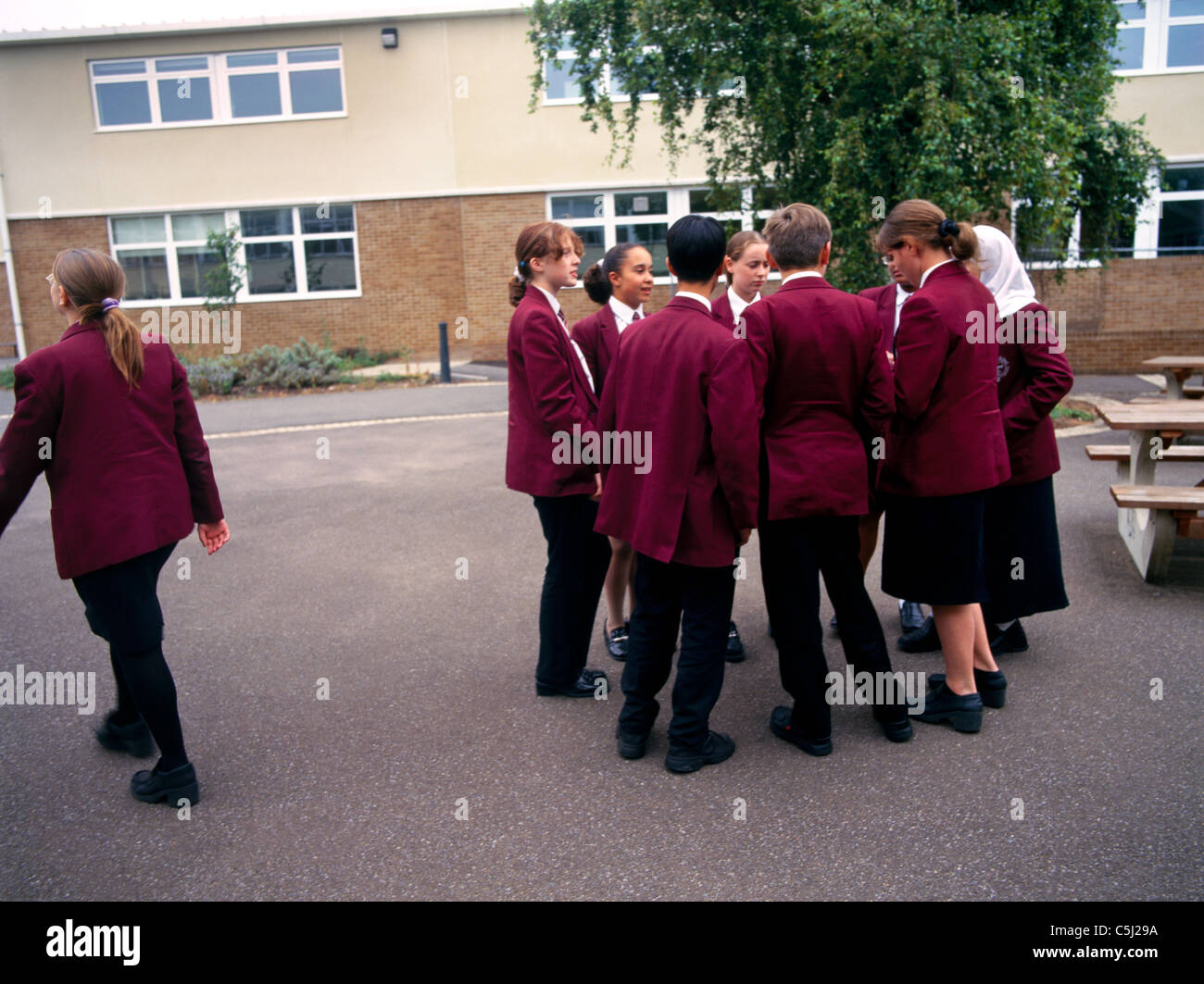 Bullying teenagers hi-res stock photography and images - Alamy