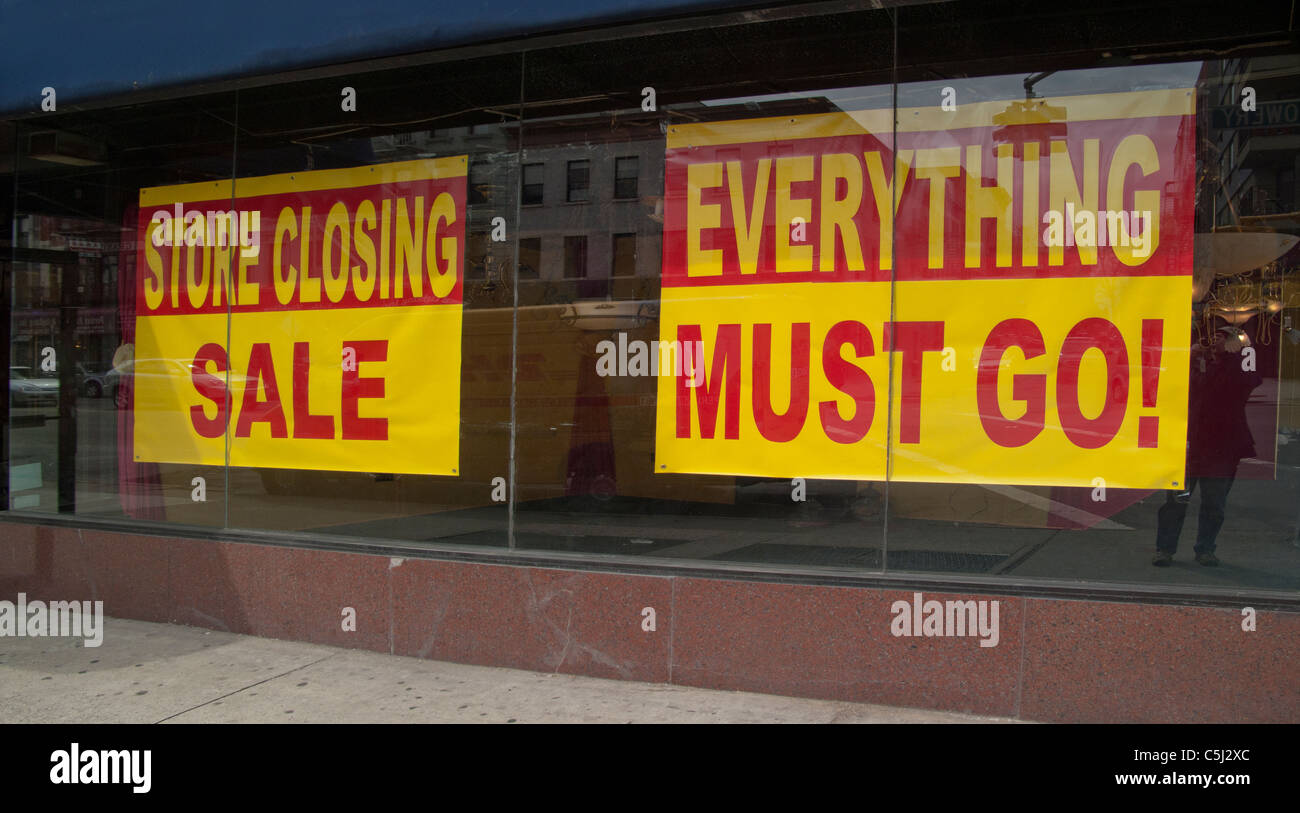 Store sign for rent hi-res stock photography and images - Alamy