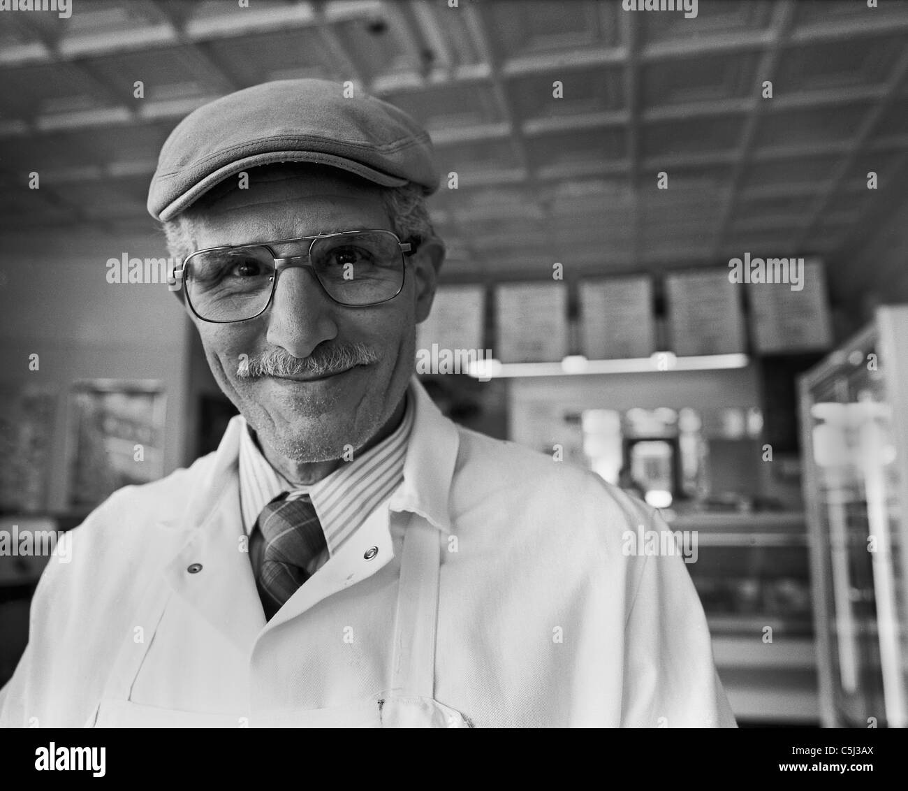 Man smile glasses fashion Black and White Stock Photos & Images - Alamy
