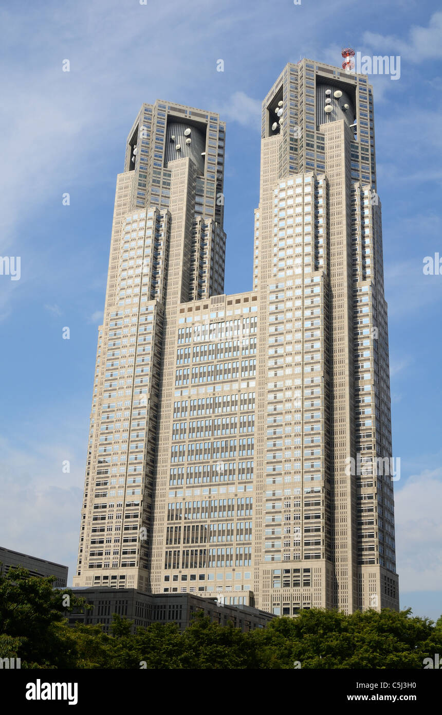 Tokyo metropolitan government building hi-res stock photography and ...