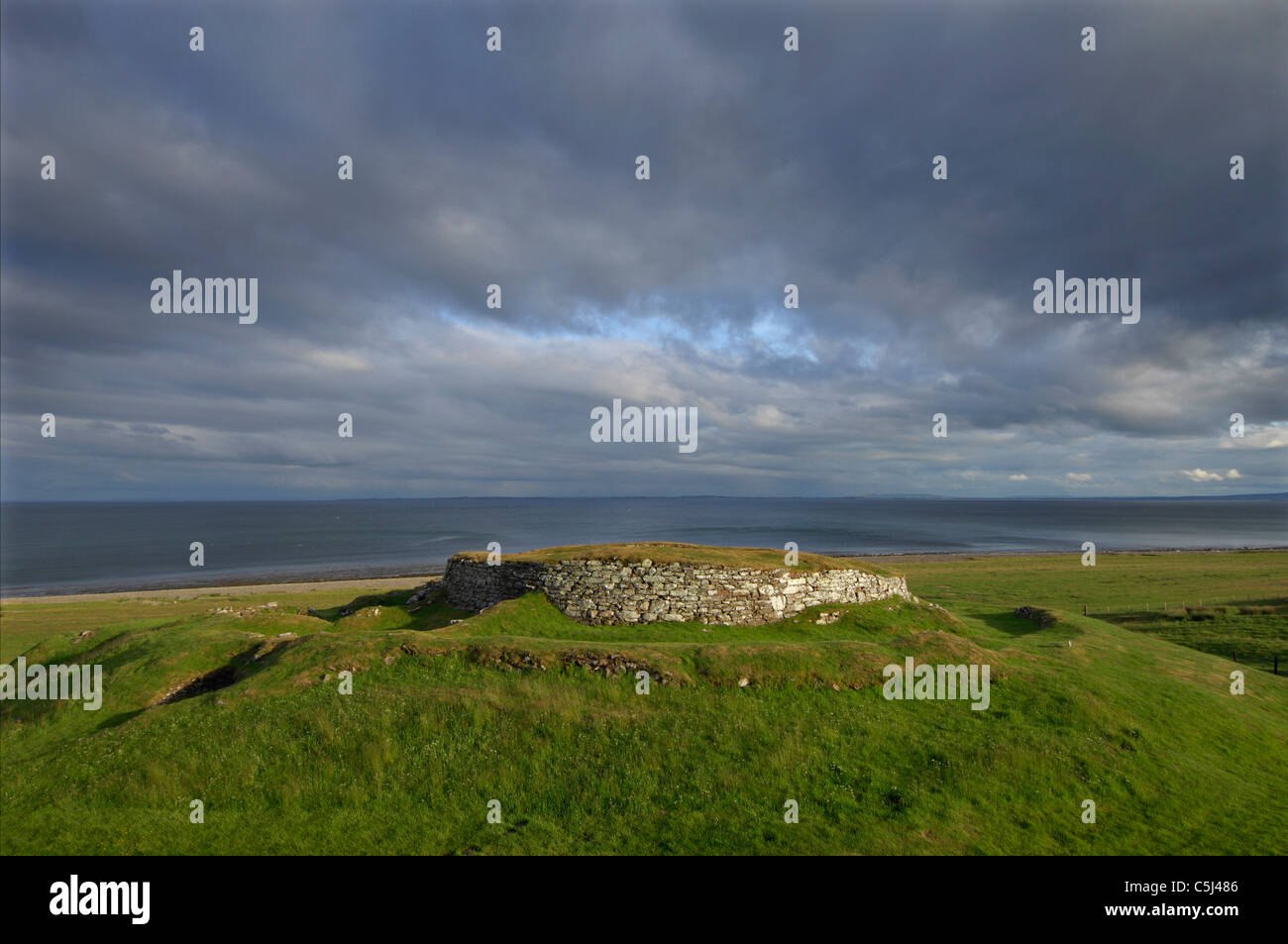 Broch wall structure hi-res stock photography and images - Alamy