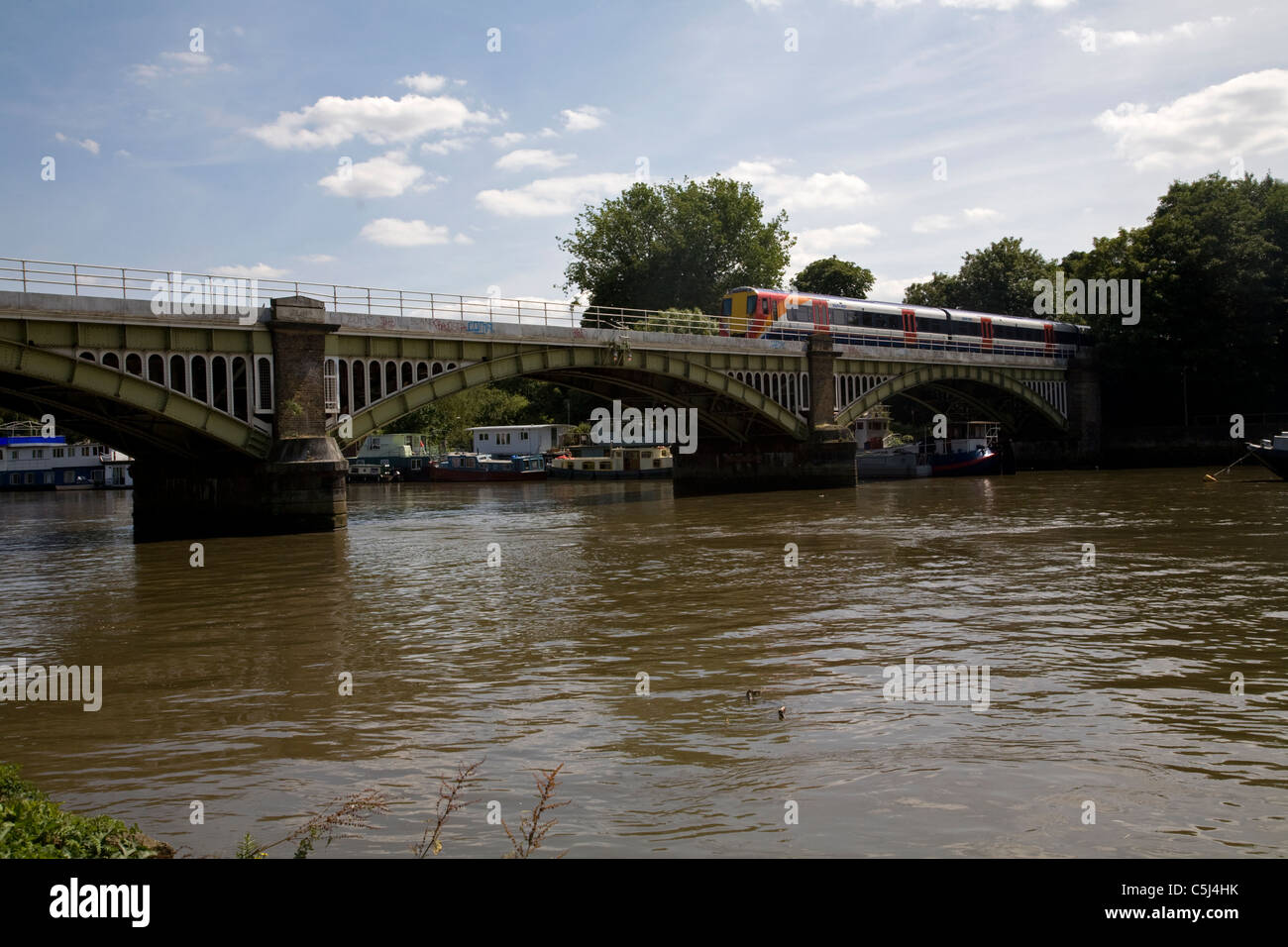 river thames richmond london england Stock Photo - Alamy