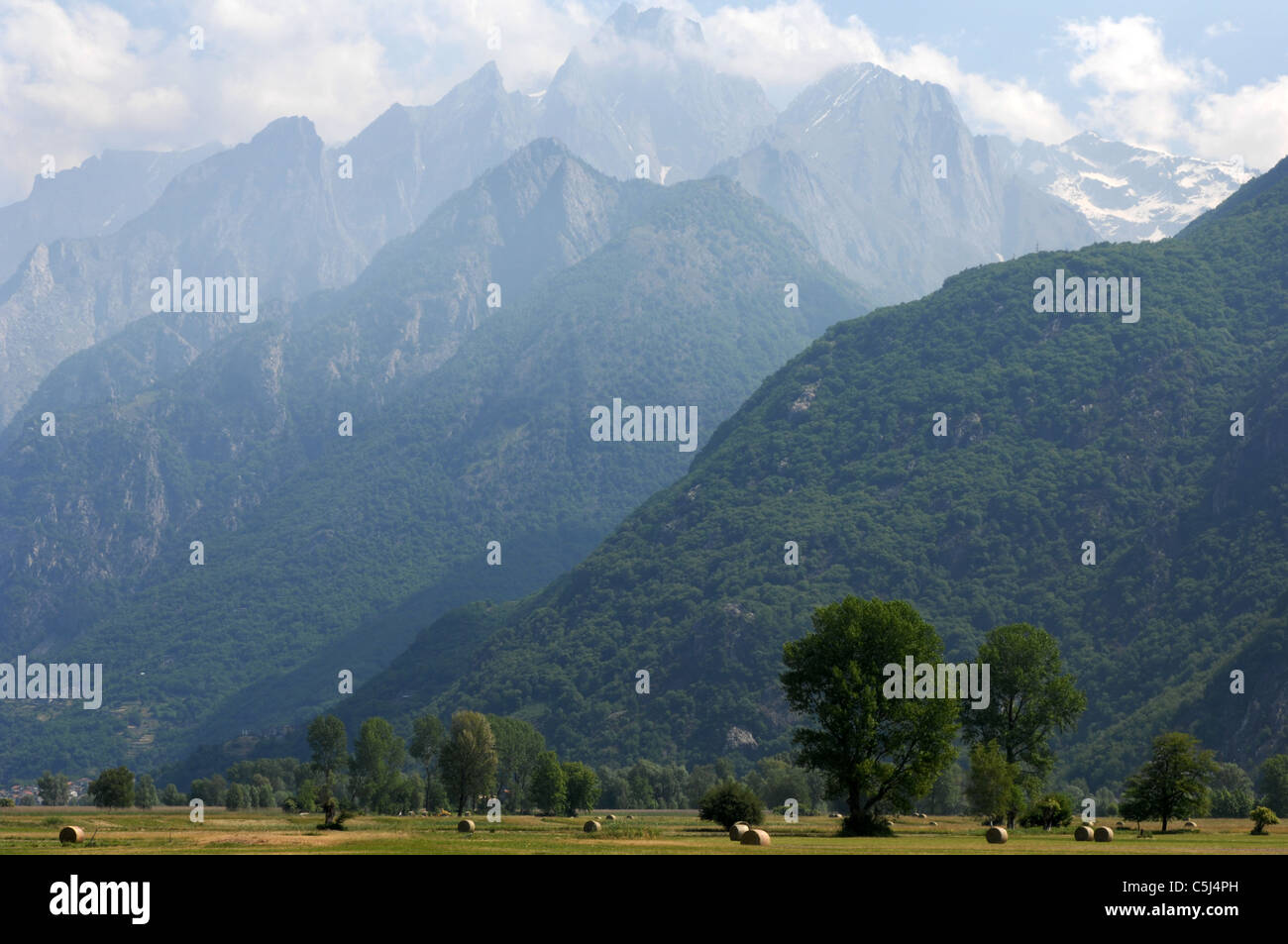 Italian Swiss border, Europe Stock Photo - Alamy