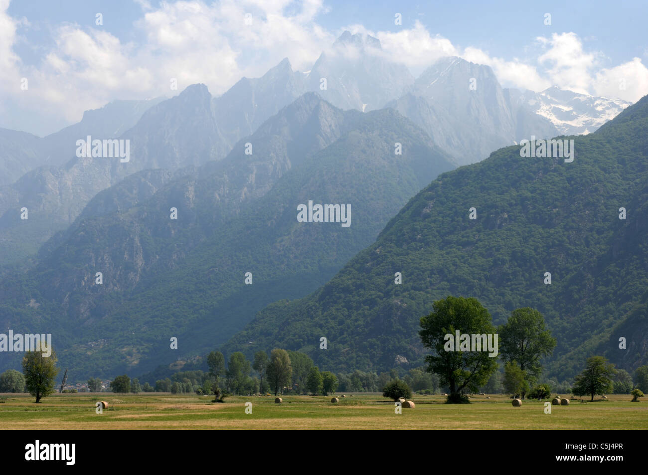 Italian Swiss border, Europe Stock Photo - Alamy
