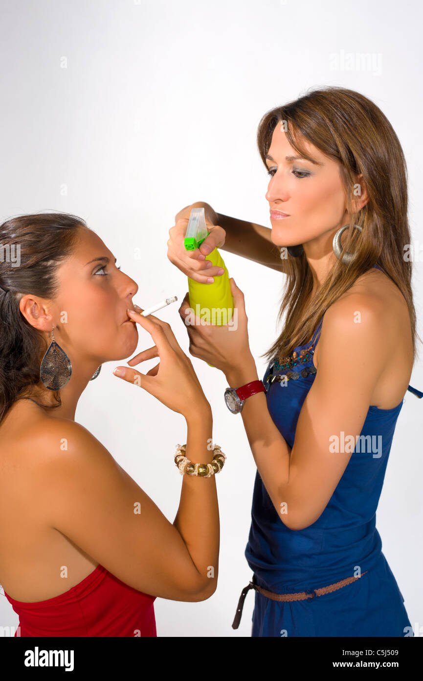 Drastic measures to help someone quit smoking Stock Photo - Alamy Drastic measures to help someone quit smoking Stock Photo - Alamy