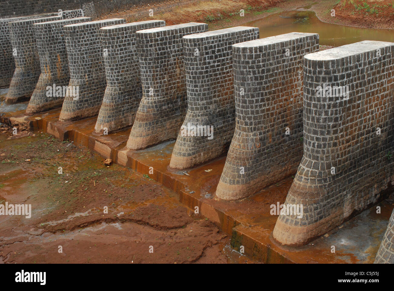 Clay dam hi-res stock photography and images - Alamy