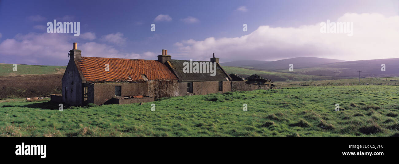 Old croft shetland hi-res stock photography and images - Alamy