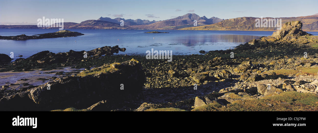 View rough skerry scenery hi-res stock photography and images - Alamy