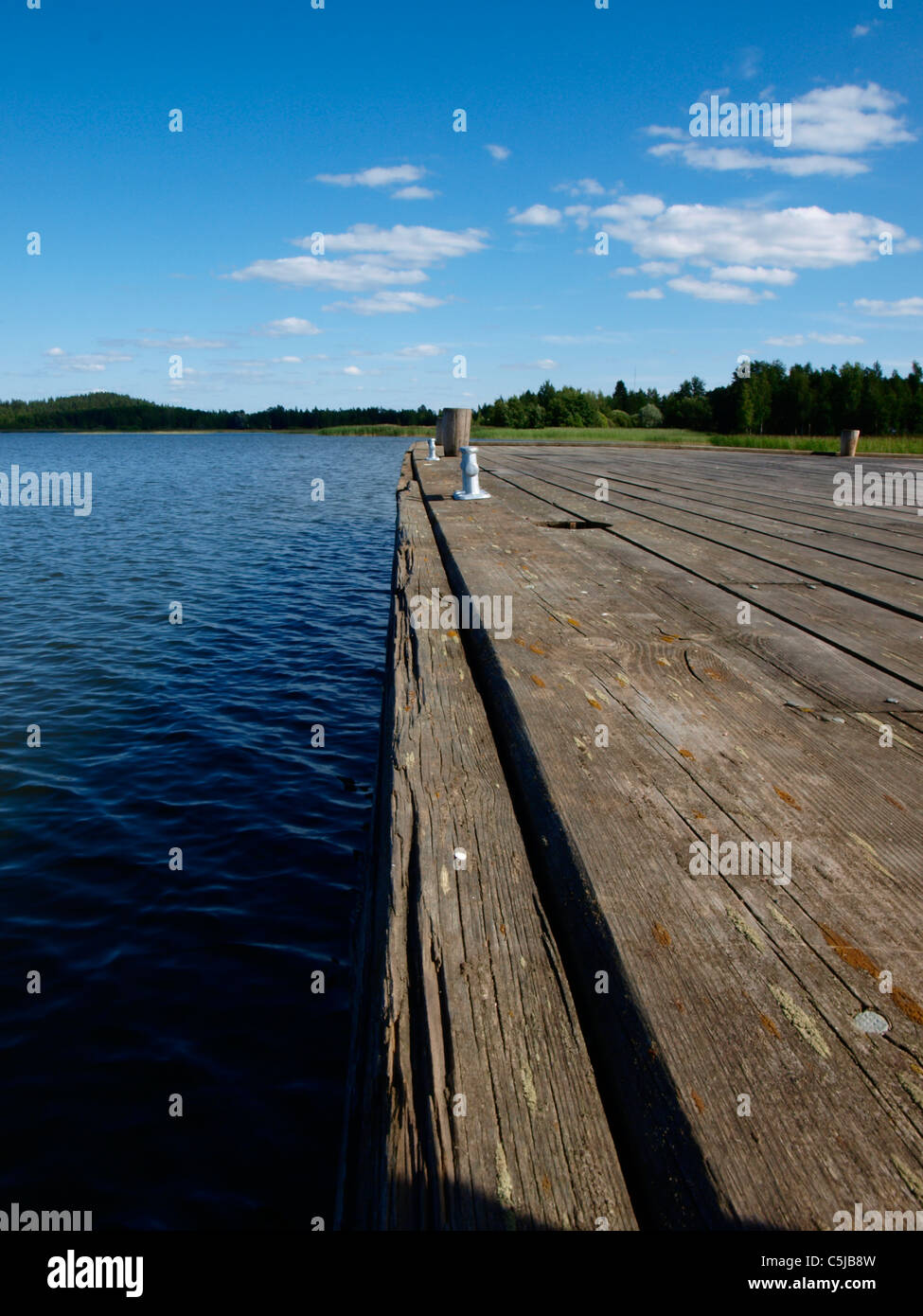 Mole pier on lake hi-res stock photography and images - Alamy