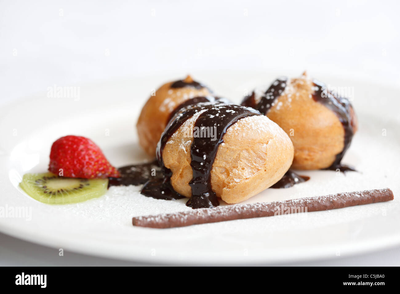 Profiteroles with caramel hi-res stock photography and images - Alamy